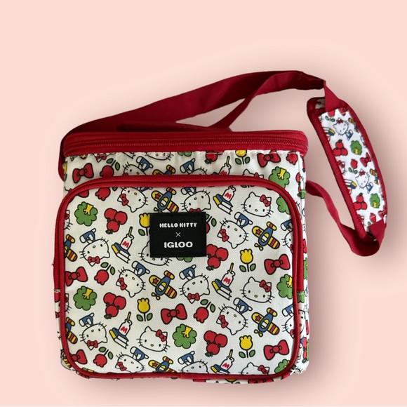 Hello Kitty | Bags | Hello Kitty Lunch Box | Poshmark
